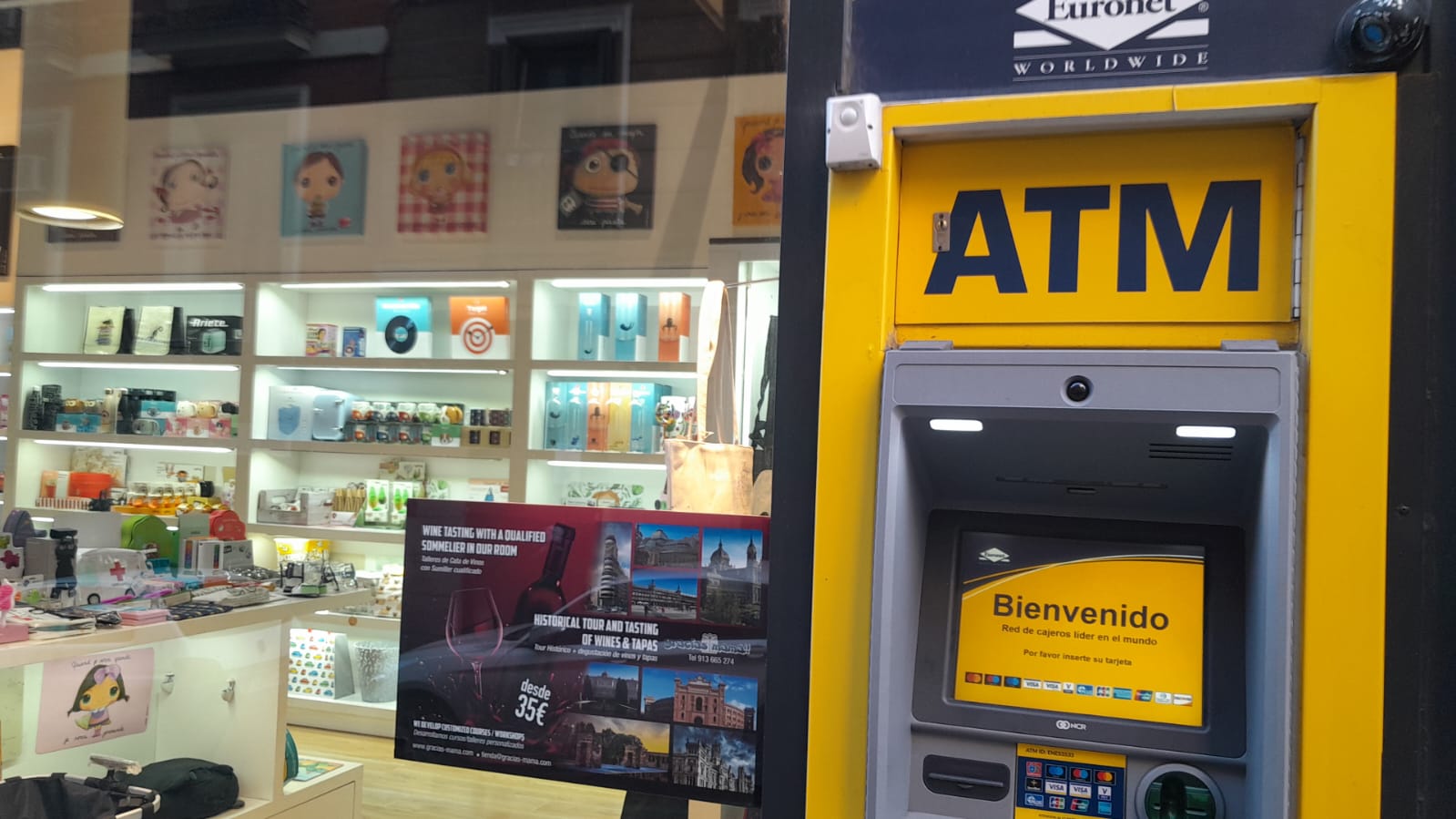 Cómo Hacer Negocios con un ATM en Tu Negocio - Euronet